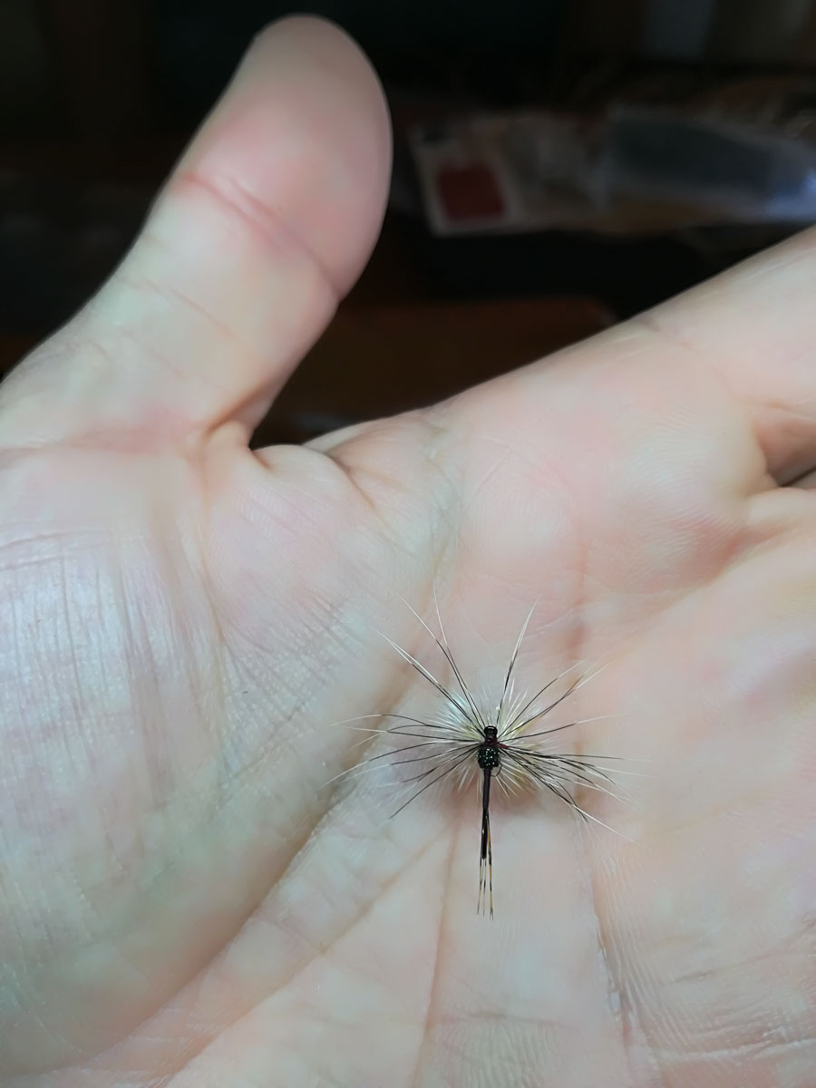 Parachute Rab - Fly Fishing and Fly Tying Magazine